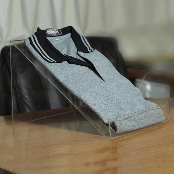 Jual AKRILIK DISPLAY BAJU / TEMPAT BAJU | Shopee Indonesia
