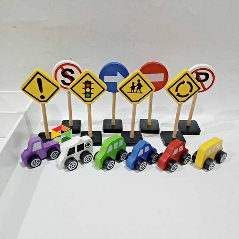 Jual Miniatur rambu lalu lintas besar sablon dengan mobil dan kotak ...