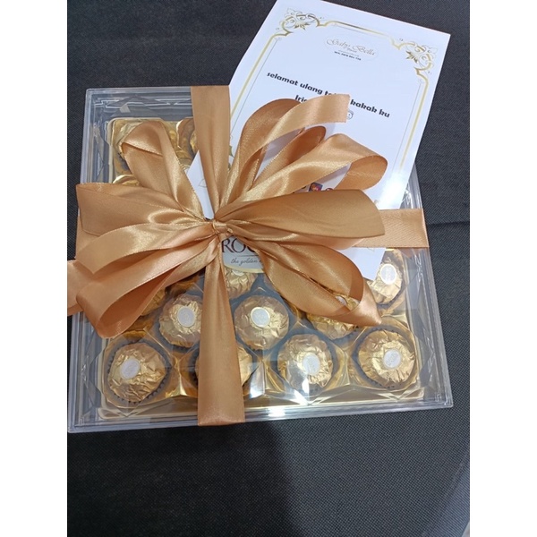Jual Coklat ferero rocher (isi 24) Coklat bulat Coklat import coklat ...
