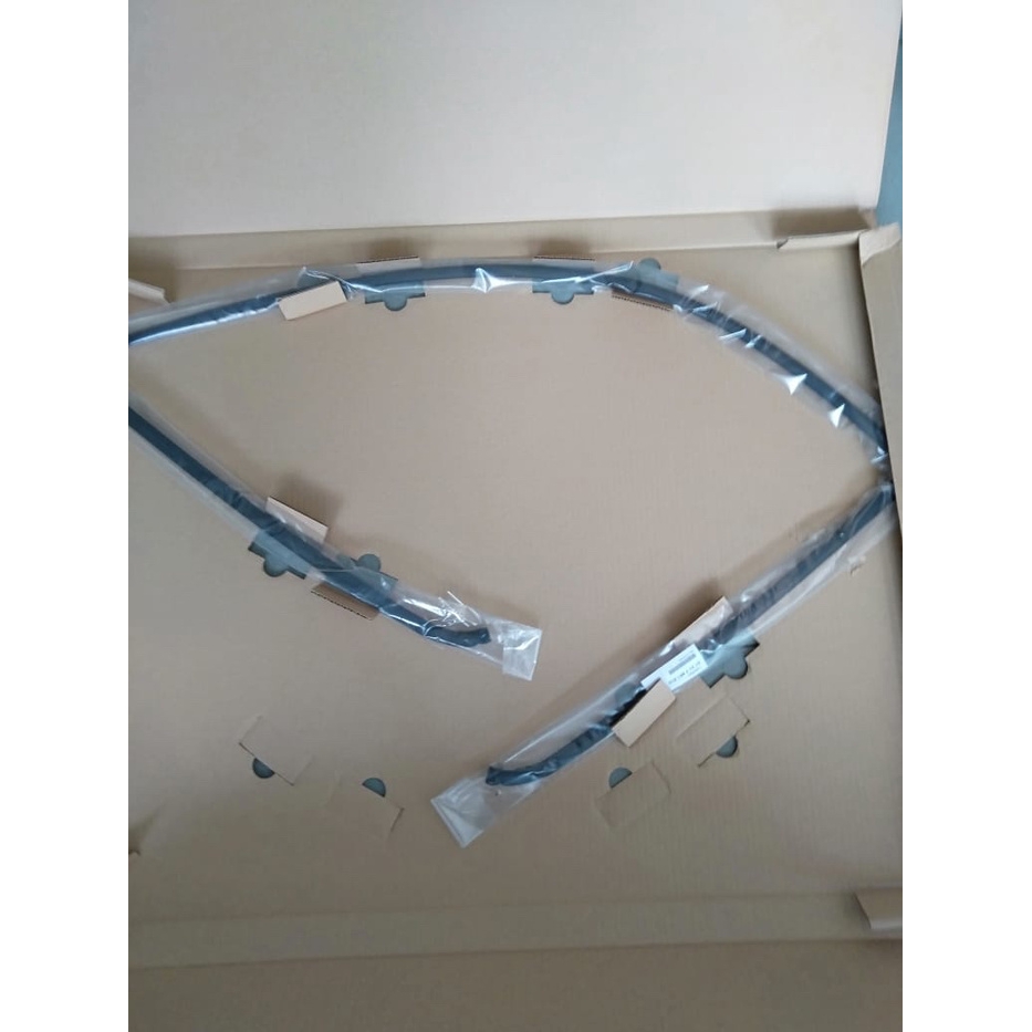 Jual LIST KACA BELAKANG ATAS BMW E90 | Shopee Indonesia