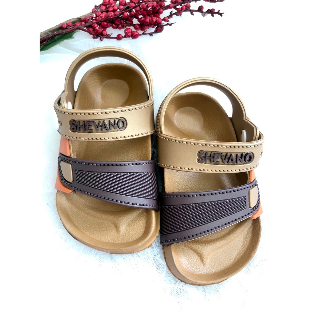 Jual Sandal Gunung Anak Laki Laki Karet Usia 1 2 3 4 Tahunc | Shopee ...