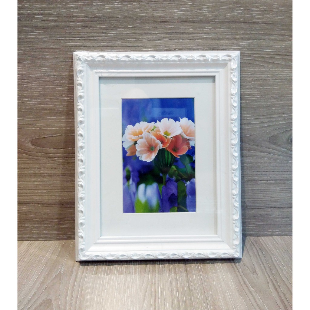 Jual Bingkai Foto Kayu Ukir - Frame Foto Bahan Kayu Ukir 6R Warna Putih ...