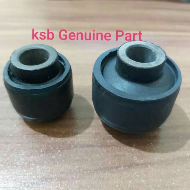Jual 1 Set Bushing Karet Shock Breaker Belakang Avanza Xenia Rush Veloz ...