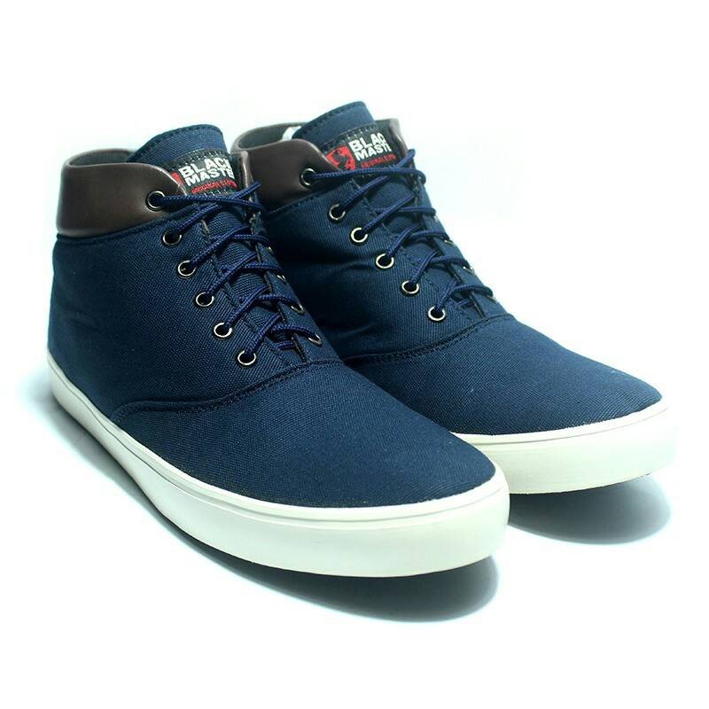 Jual Sepatu Sneakers Pria BM _ FOX Canvas | Sepatu Pria Casual Gaya ...