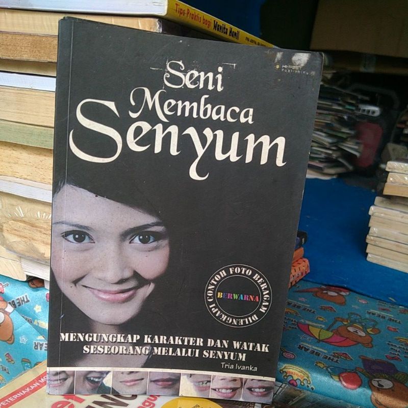 Jual Buku Pisikologi: Seni Membaca Senyum | Shopee Indonesia