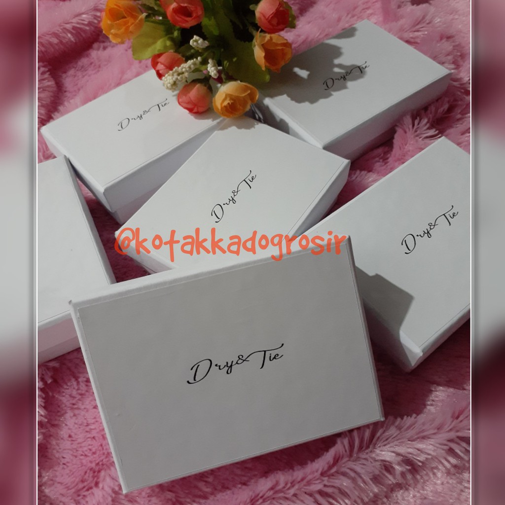 Jual Box Packing ukuran 10x7x3 FREE Cetak Logo | Shopee Indonesia