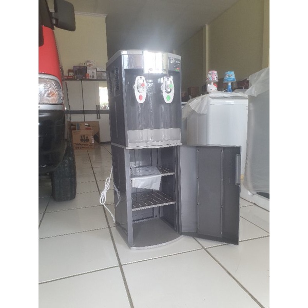 Jual DISPENSER ARISA DWD-1L GARANSI RESMI TERMURAH | Shopee Indonesia
