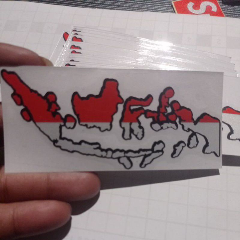 Jual Sticker peta merah putih Indonesia cutting | Shopee Indonesia