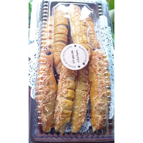 Jual Chocolate cheese Roll stick ( Pastry coklat & keju) / stick coklat ...