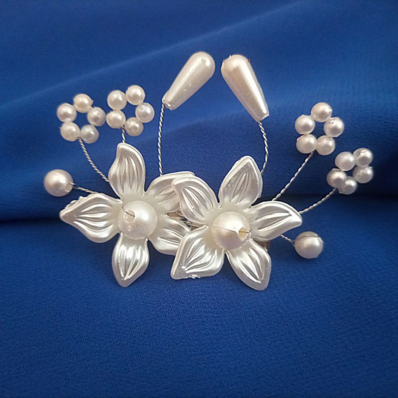 Jual Bros Bunga, Bros Hijab Mutiara Model Bunga Cantik dan Elegan ...