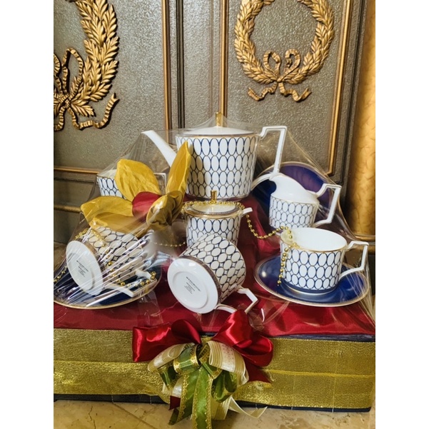 Jual Hampers Parcel Tea Pot Tea Cup Set Wedgwood Renaissance Gold Mewah ...
