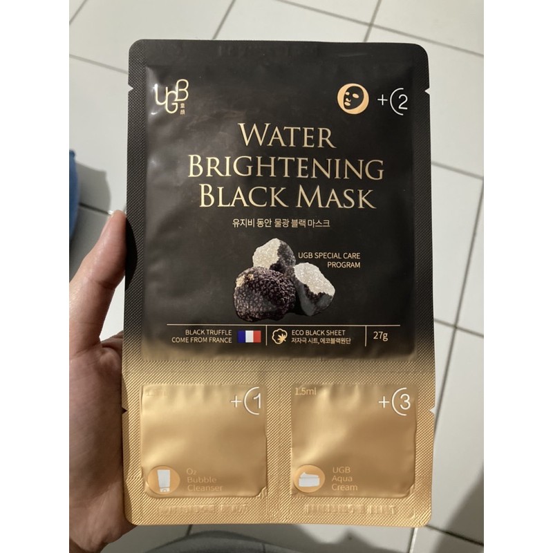 Jual UGB BRIGHTENING BLACK MASK (EXP NOV 2021) | Shopee Indonesia