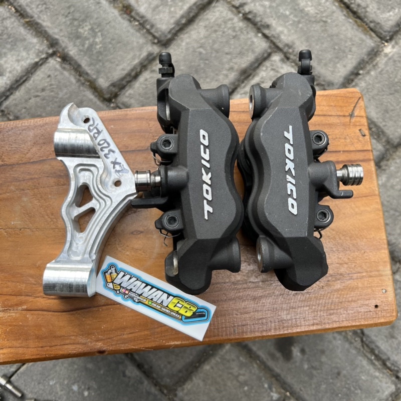 Jual Kaliper Tokico Zx6r zx10r Set Breket PNP Skok ninja | Shopee Indonesia