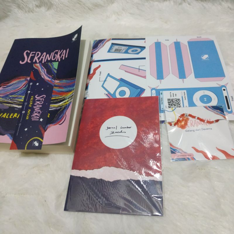 Jual NOVEL SERANGKAI VALERIE PATKAR PRE ORDER 1 PLUS TANDA TANGAN ...