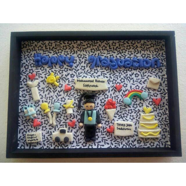 Jual CLAY IN FRAME UKURAN 30X40 PAKAI KACA | Shopee Indonesia