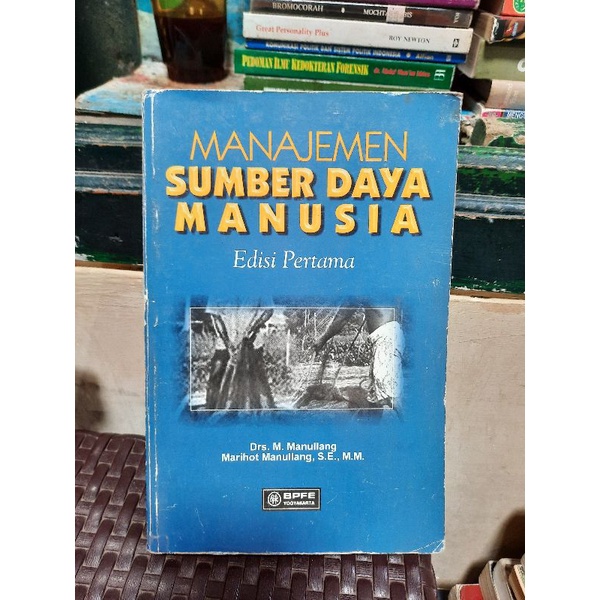 Jual MANAJEMEN SUMBER DAYA MANUSIA oleh Drs MANULLANG dan MARIHOT ...