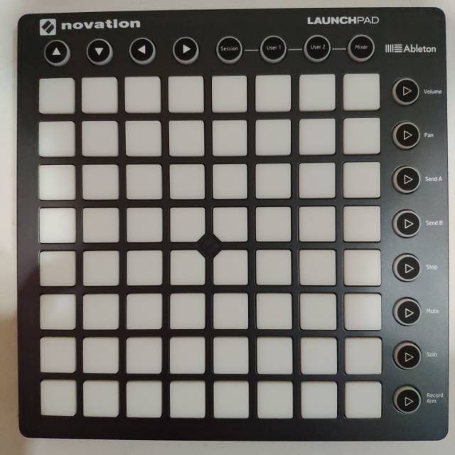 Jual Launchpad Novation MK II sejak beli tidak pernah dipakai, dus dan ...