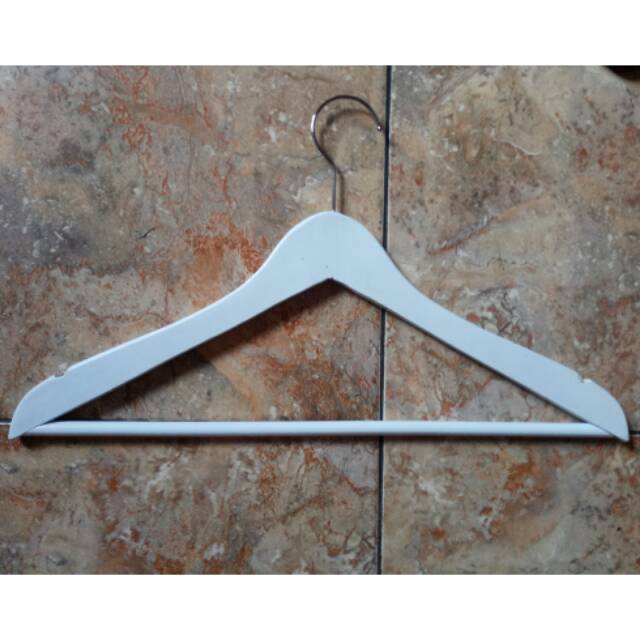Jual Hanger kayu palang ukuran dewasa warna putih | Shopee Indonesia