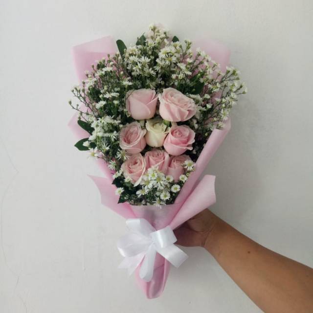 Jual Bucket Bunga Mawar Asli | Bucket Bunga Wisuda | Shopee Indonesia