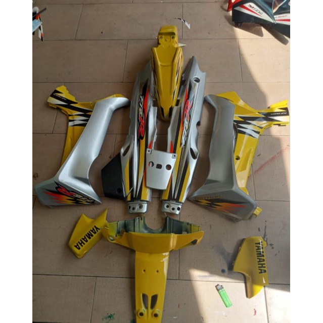 Jual body bok kap f1zr fizr millenium, dualtone, biru putih, merah ...