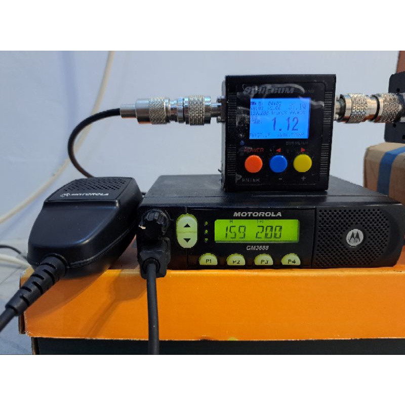 Jual RADIO RIG MOTOROLA GM 3688 VHF 37 WATT NORMAL | Shopee Indonesia