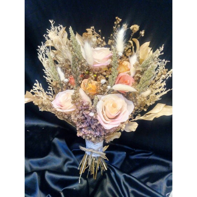 Jual wedding bouquet / buket wedding / special edition | Shopee Indonesia
