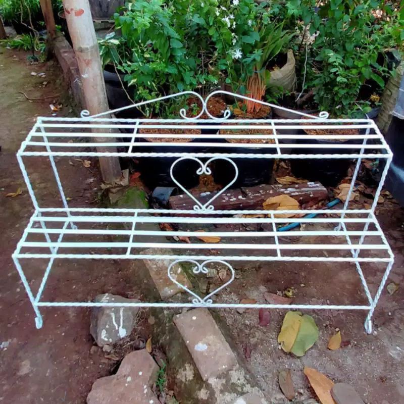 Jual Rak bunga besi 2 tingkat love | Shopee Indonesia