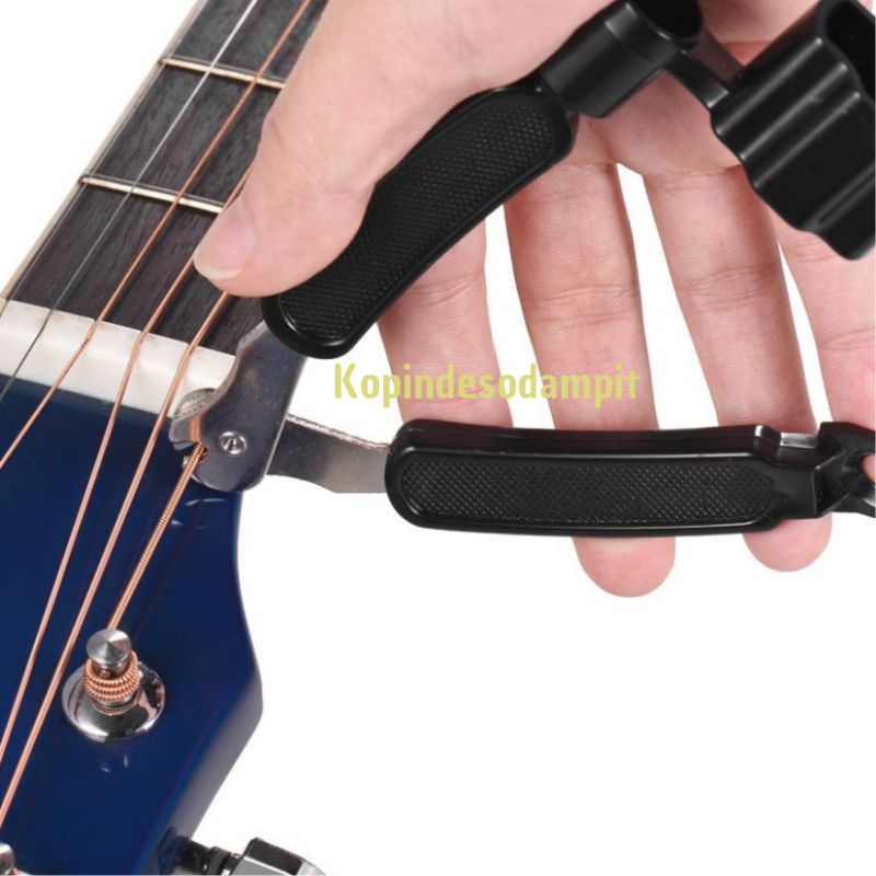 Jual PEG WINDER GITAR 3 IN 1 PEG WINDER 3 FUNGSI DYER PUTAR POTONG ...