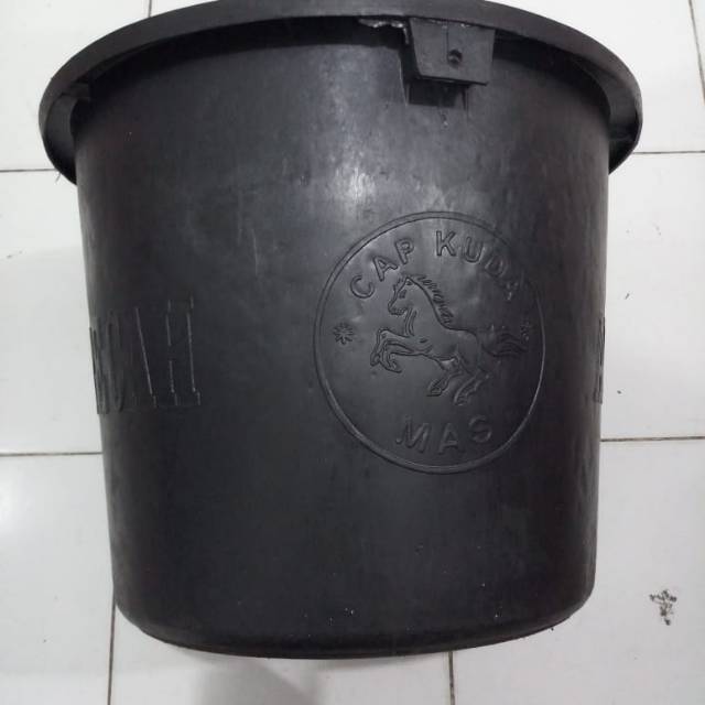 Jual POT KARET BUNGA / TANAMAN YASINDO 32L - POT KARET - POT BUNGA ...