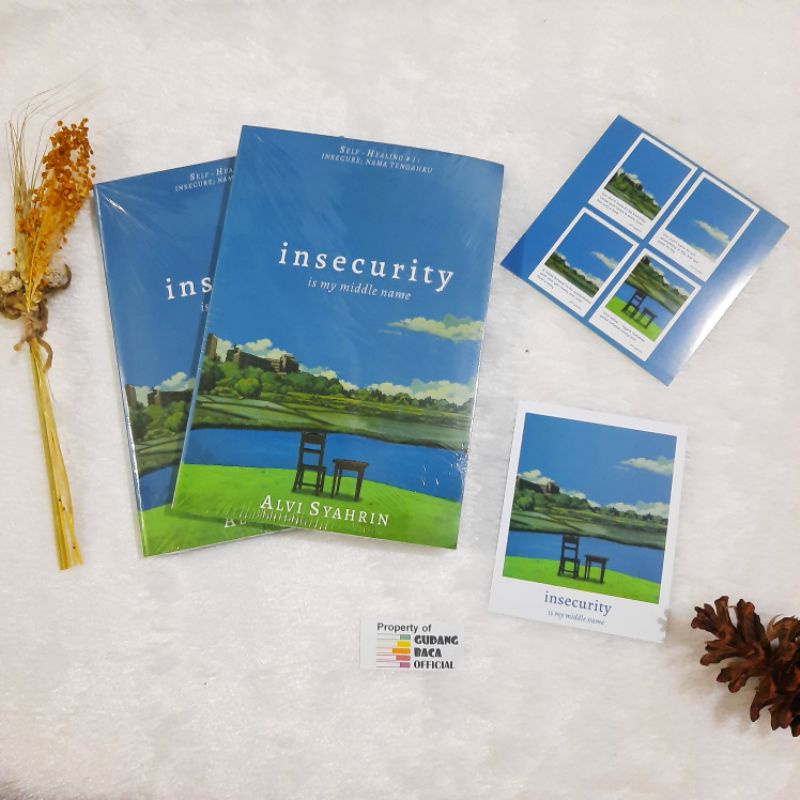 Jual Insecurity Is My Middle Name - Alvi Syahrin | Shopee Indonesia