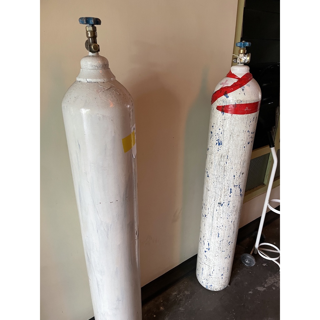 Jual Tabung Oksigen besar(6m3) 1 penuh 1 kosong | Shopee Indonesia