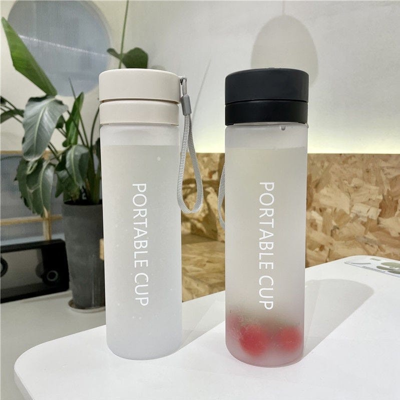 Jual FREE BUBLE WRAP - Botol minuman Portable Cup 600 & 800 ML Gradasi ...