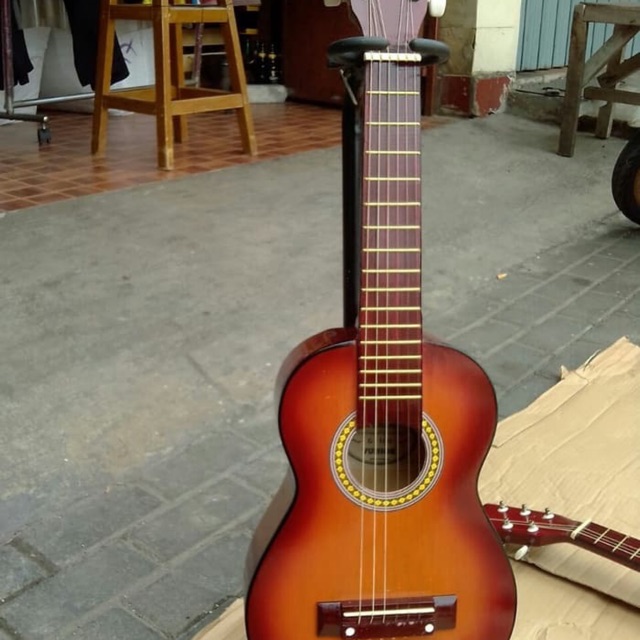 Jual Gitar Mini Akustik 6 senar shen shen original | Shopee Indonesia