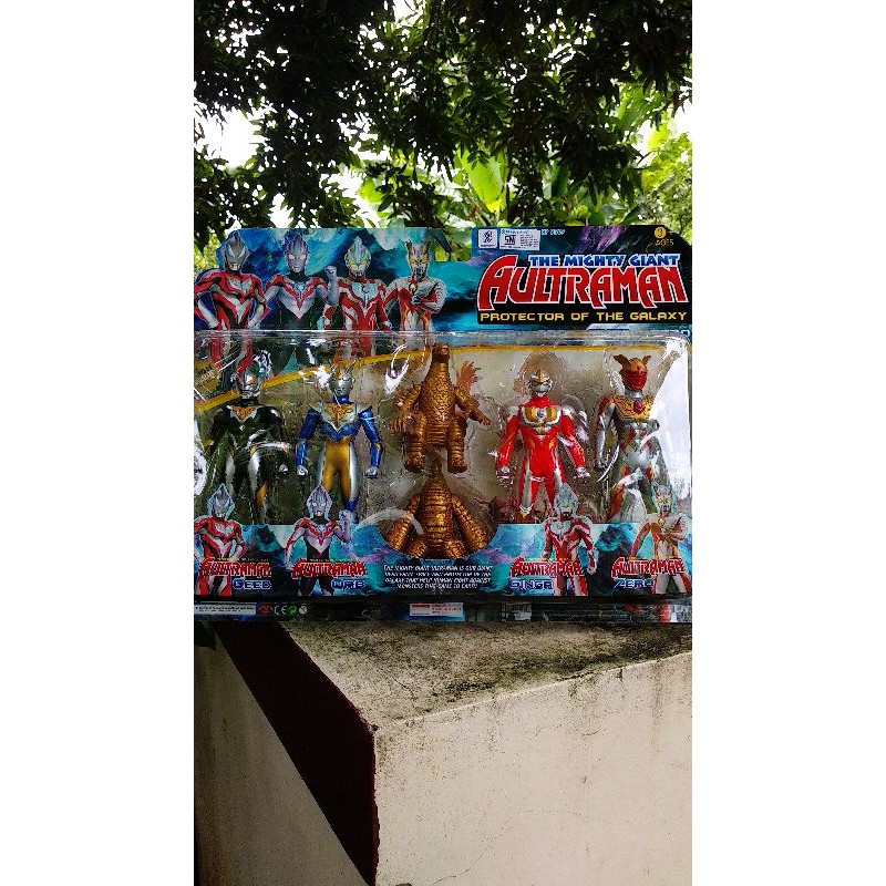 Jual mainan ultraman keren dan monster | Shopee Indonesia