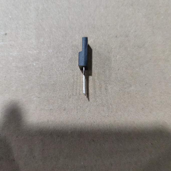 Jual Transistor Pq05Rd11 Original / Transistor 4 Kaki Pq05Rd11 Original ...