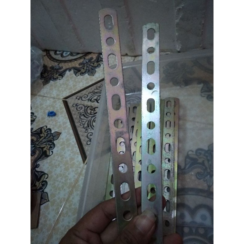 Jual Besi Bolong Brecket LNB | Shopee Indonesia