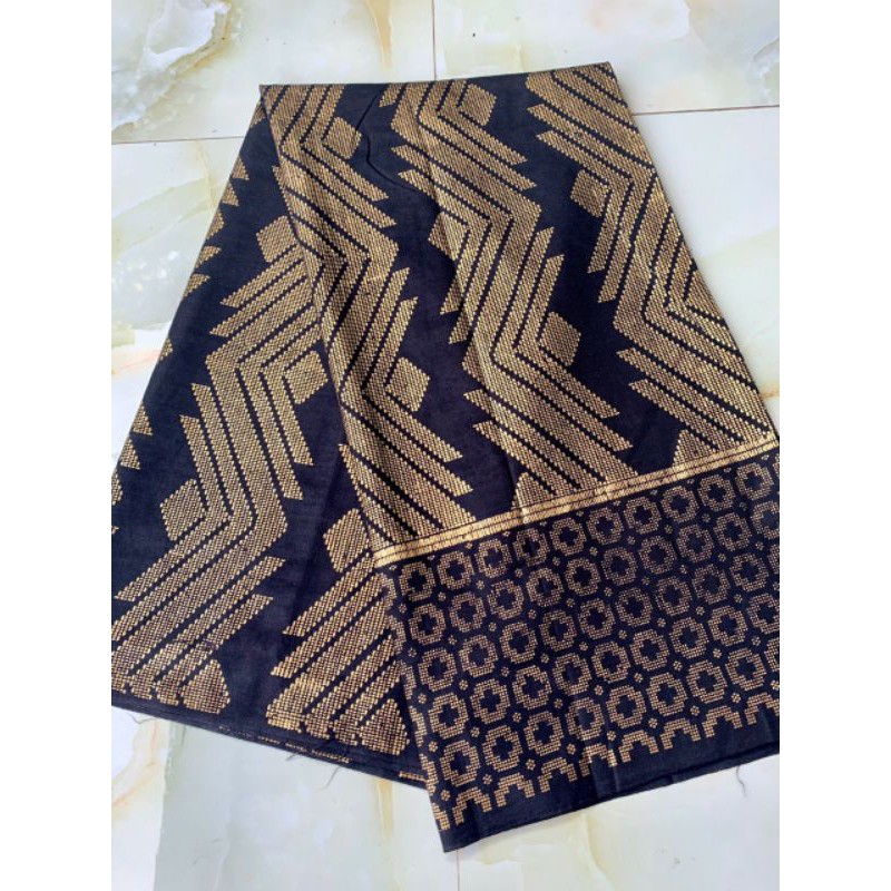 Jual BATIK PRADA GOLD WARNA DASAR HITAM UKURAN PJG 2MTR | Shopee Indonesia