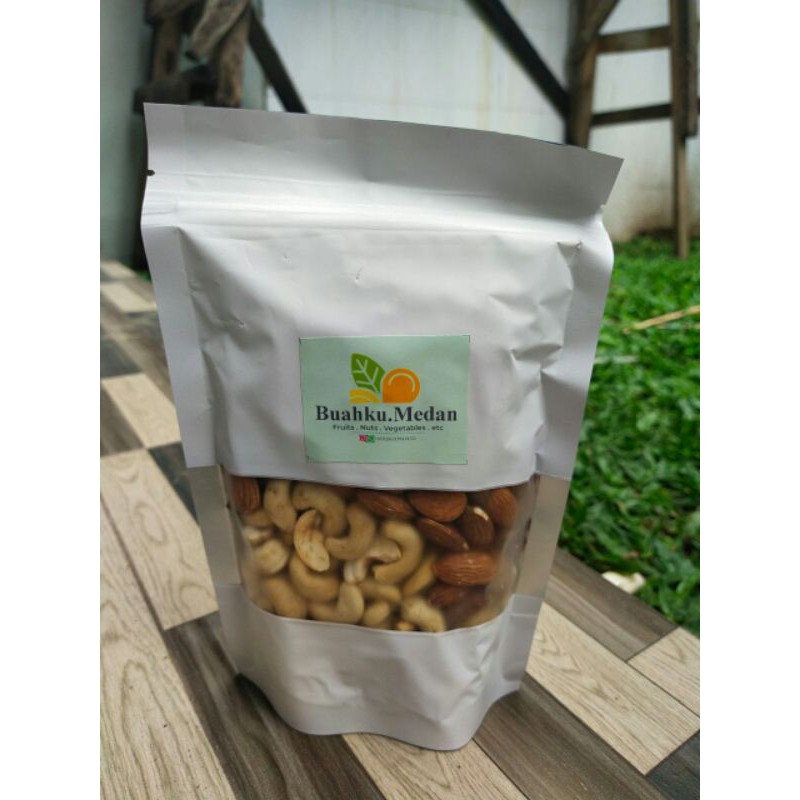 Jual Mix Kacang Almond dan Kacang mede Panggang (kupas) | Shopee Indonesia