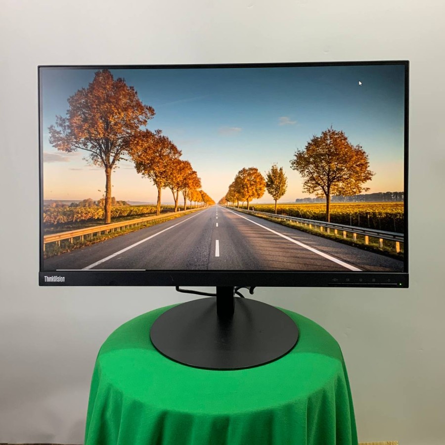 Jual Monitor Think Vision T24i-10 Full Hd Layar IPS NYAMAN BUAT KERJA ...
