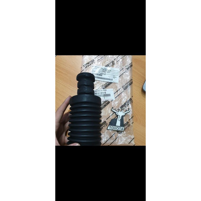 Jual BOOT SHOCKBREAKER AVANZA 48331-BZ010 GENUINE TOYOTA | Shopee Indonesia