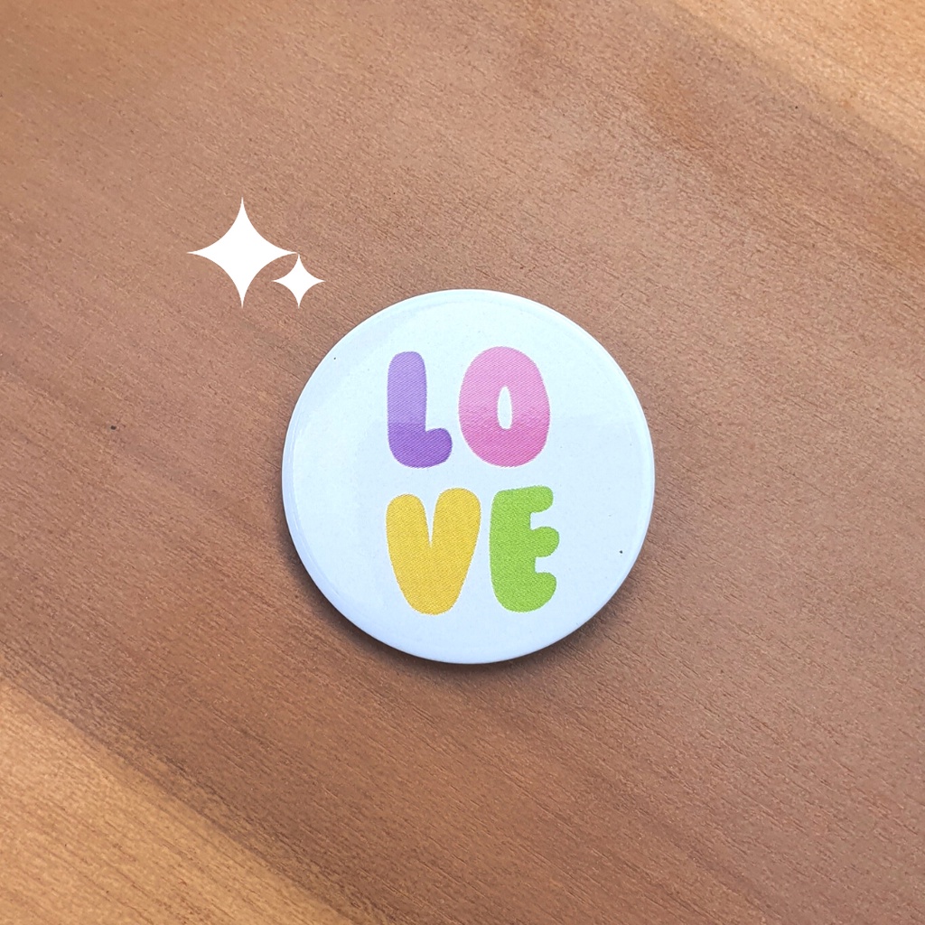 Jual Varian Pin Tas Aksesoris bros y2k diameter 3cm Mini catur Black ...