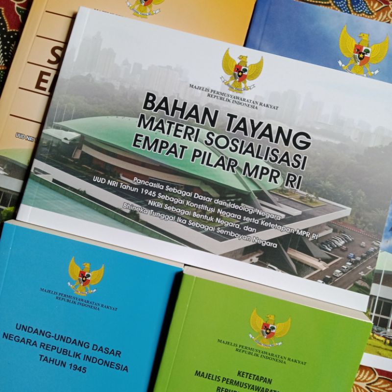 Jual Paket Buku Cetakan Baru 2021 Bahan Tayang Sosialisasi Empat Pilar ...