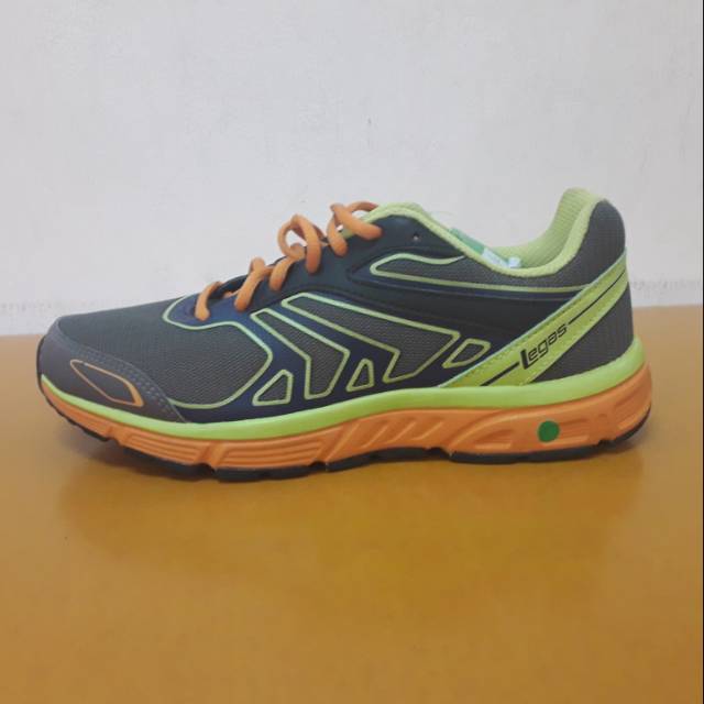 Jual Sepatu legas venator green | Shopee Indonesia
