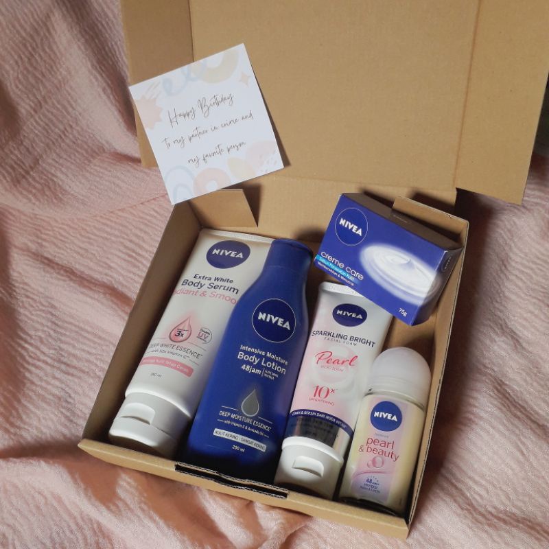 Jual NIVEA GIFT BOX, HAMPERS AESTETHIC, HADIAH ULANG TAHUN, HADIAH ...