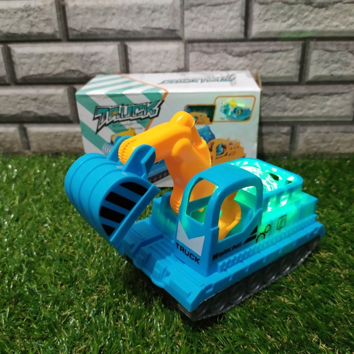 Jual mainan tank truck armored bump go - mainan truk penghancur batu ...