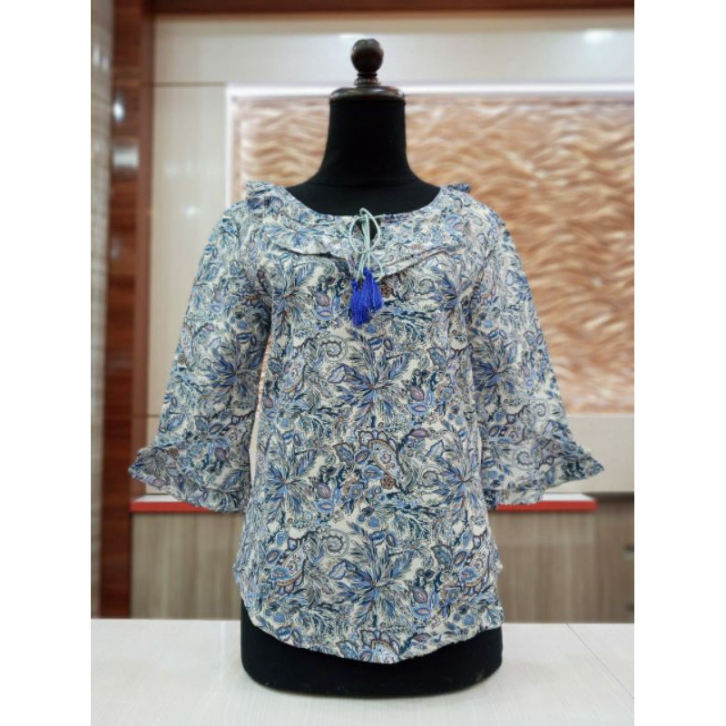 Jual Blus Batik Wanita Motif Bunga Bromelia B.Cleo - Pangestu Batik ...