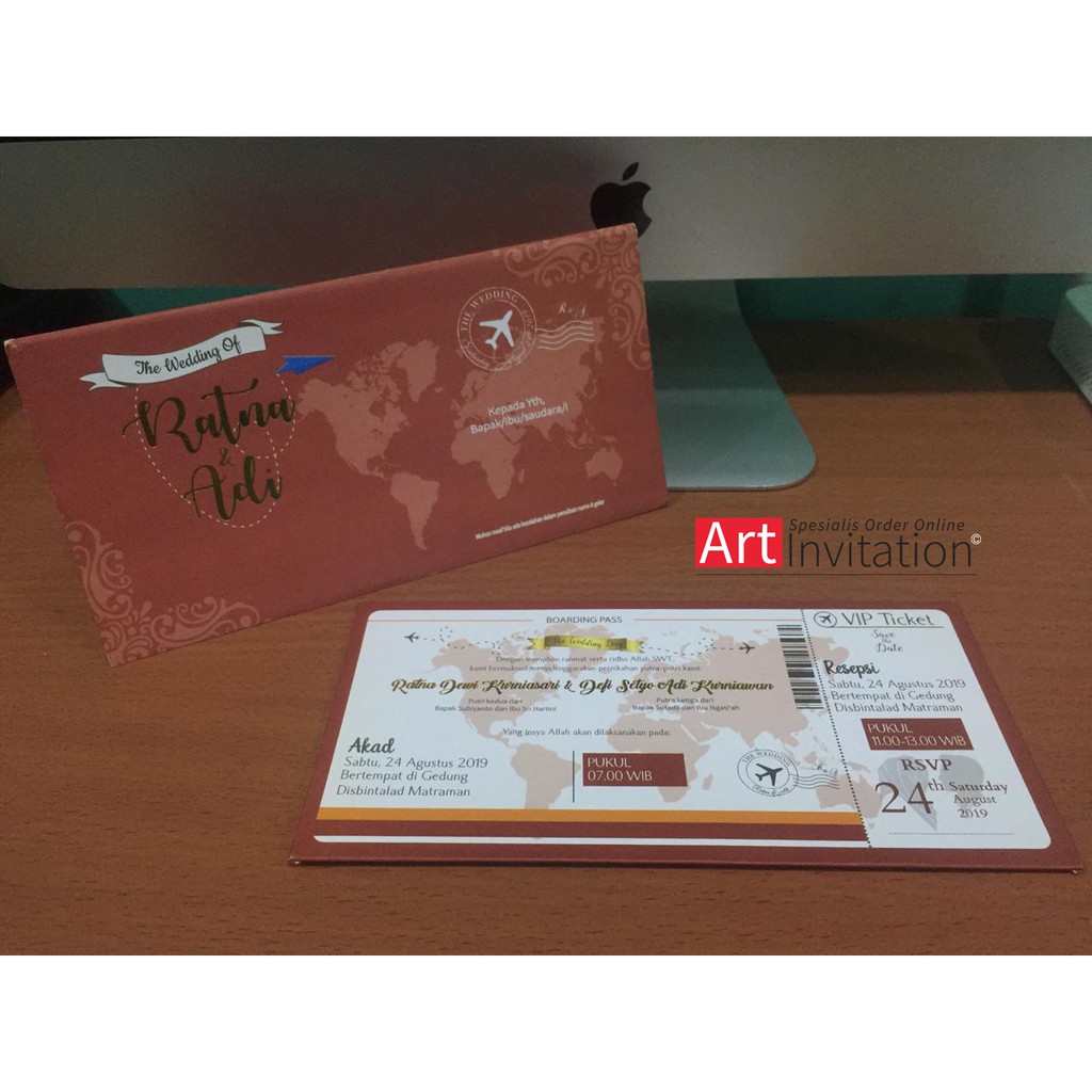 Jual Undangan Pernikahan Passport Merah Maroon | Shopee Indonesia