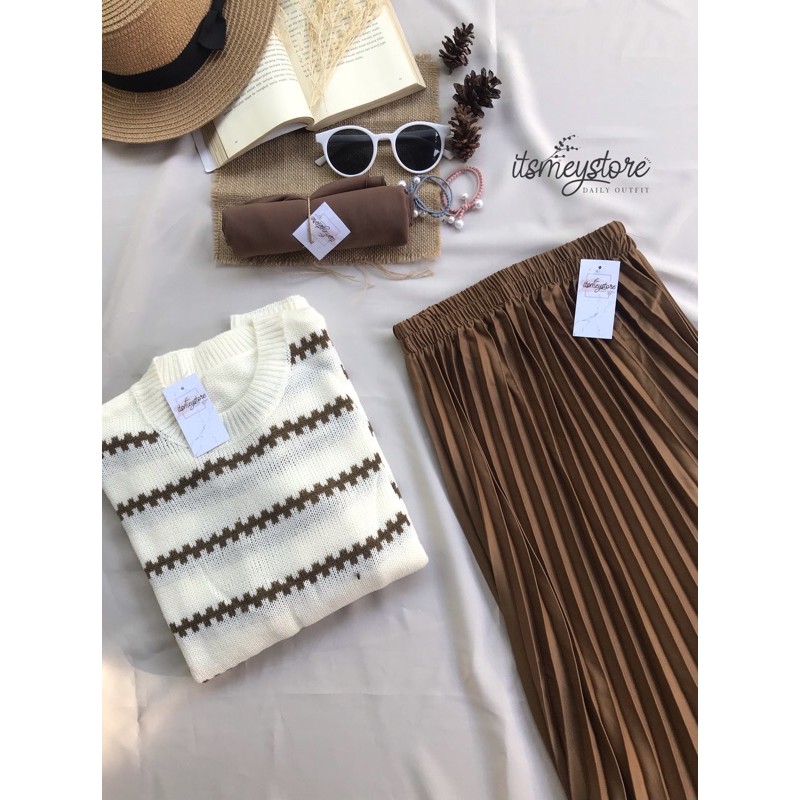 Jual Set Ootd Rok Plisket + Sweater Premium Free Gift / paket OOTD Lucu ...