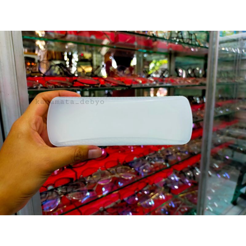 Jual TEMPAT KACAMATA MURAH/TEMPAT KACAMATA PUTIH POLOS/TEMPAT KACAMATA ...