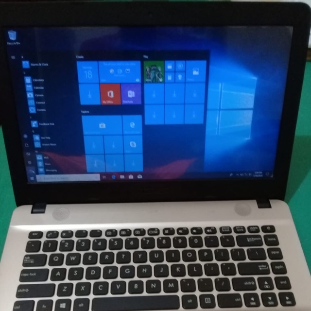 Jual ASUS X441S second | Shopee Indonesia